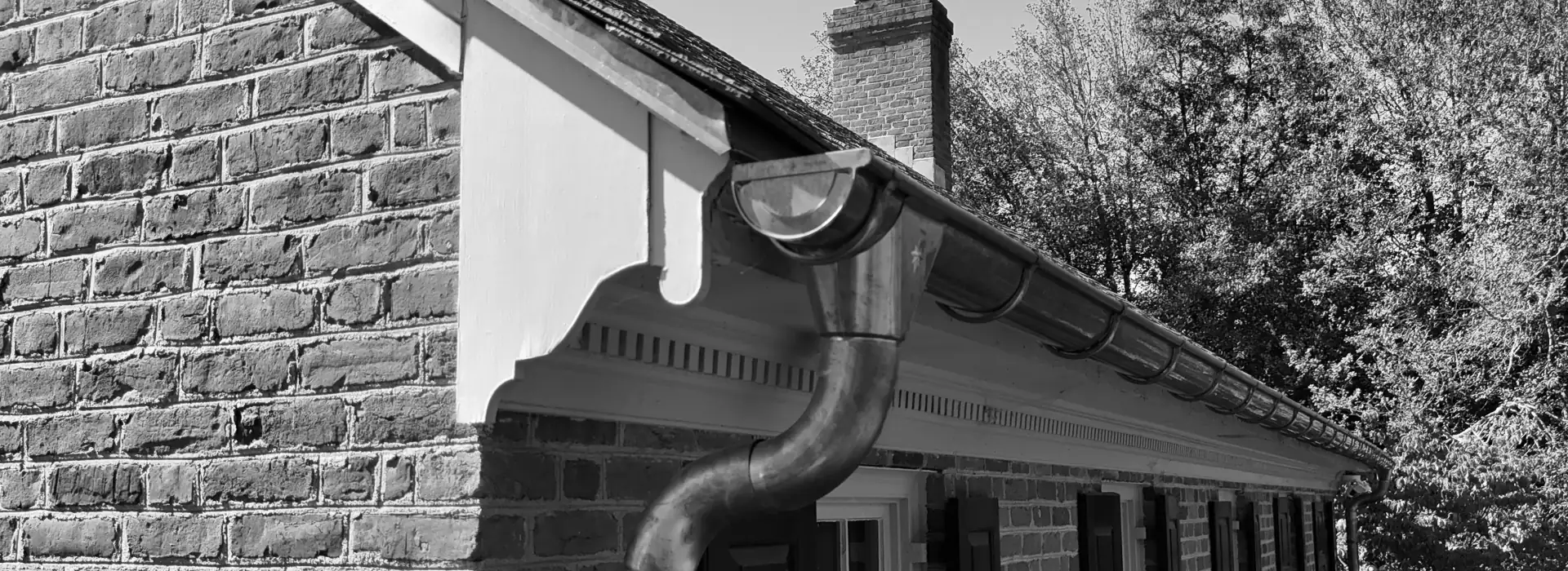 Gutter Installation & Maintenance in Norfolk & Richmond